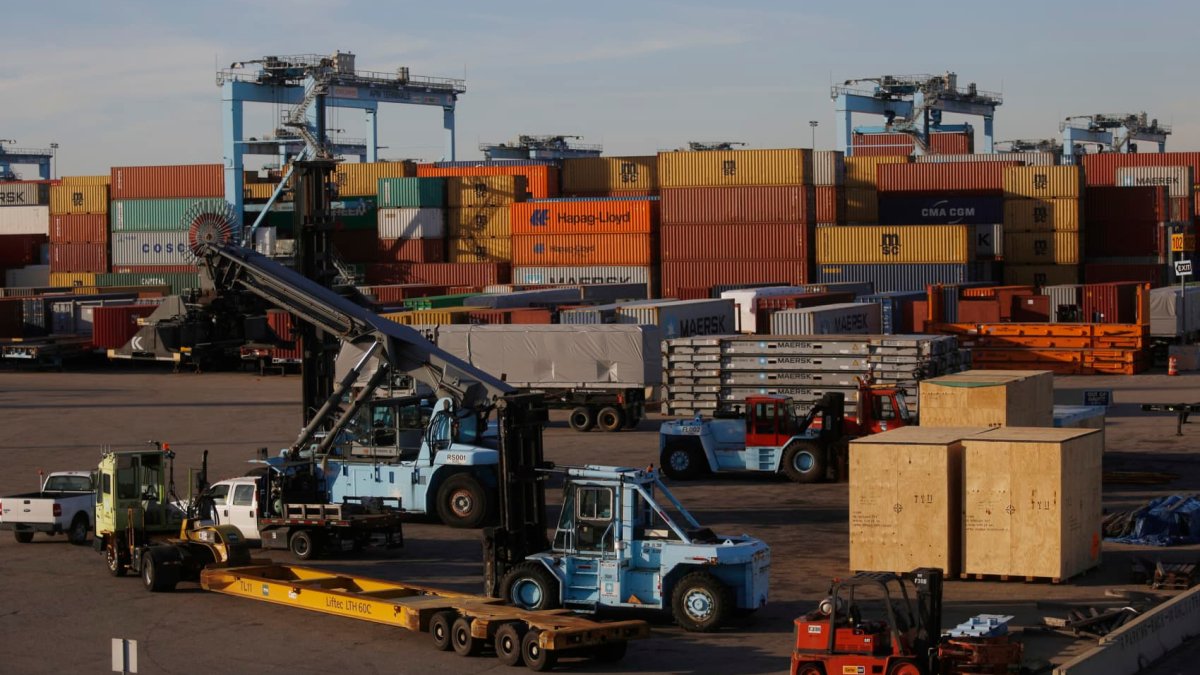 Longshoremen strike at US ports could disrupt supply chain – NBC New York