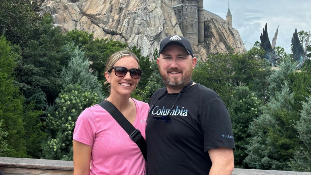 36-year-old’s Etsy $54,000 side hustle paid off her student loan – NBC ...