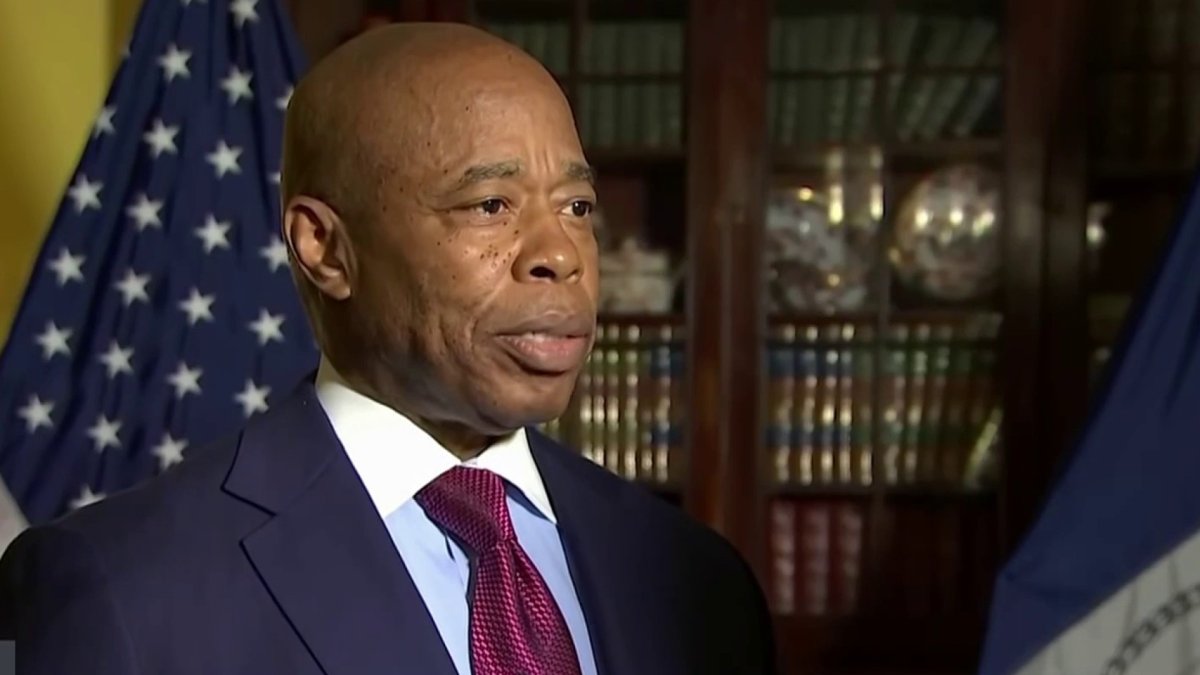Eric Adams Raids What We Know About Investigation Into Mayors Aides