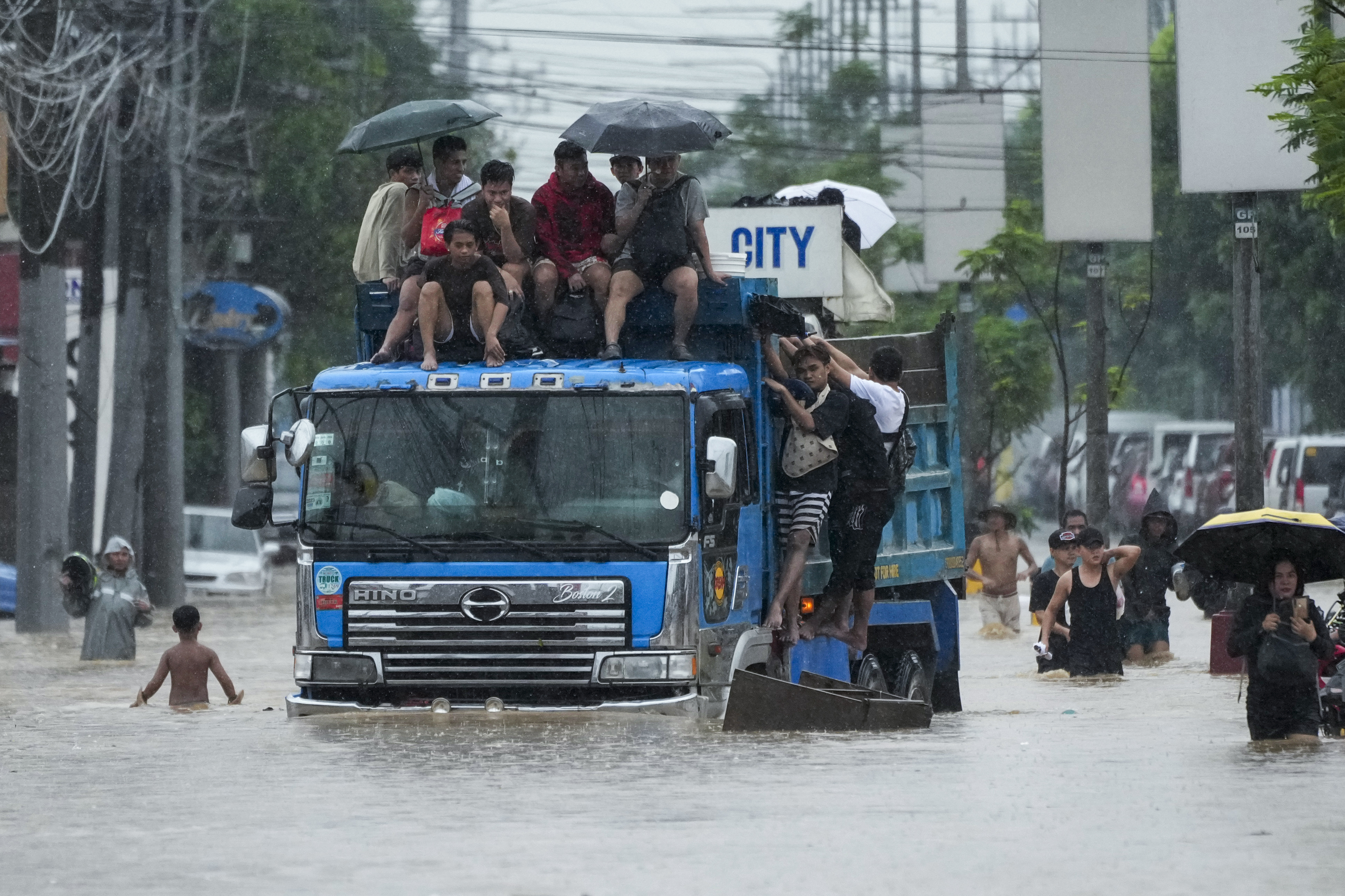 Philippines hit by Tropical Storm Yagi, at least 14 dead – NBC New York