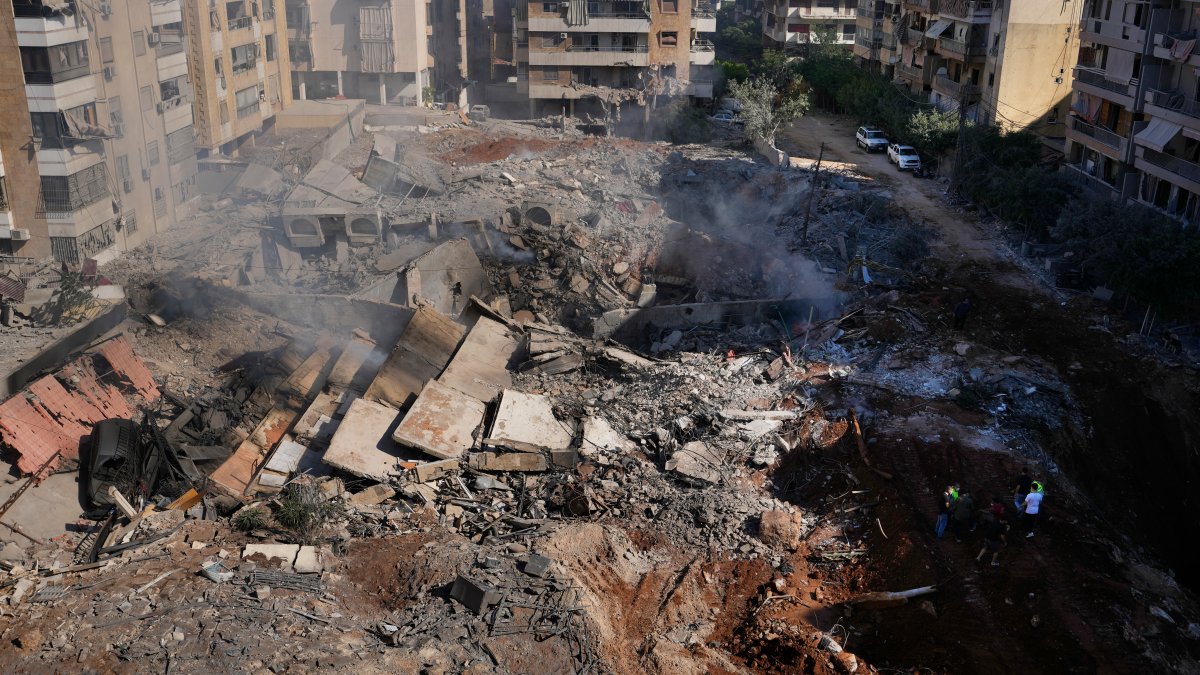 Israeli airstrike hits central Beirut amid Hezbollah conflict – NBC New ...