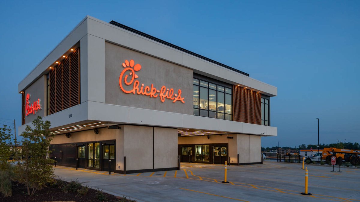 Chick-fil-A opens ‘elevated drive-thru’ restaurant – NBC New York