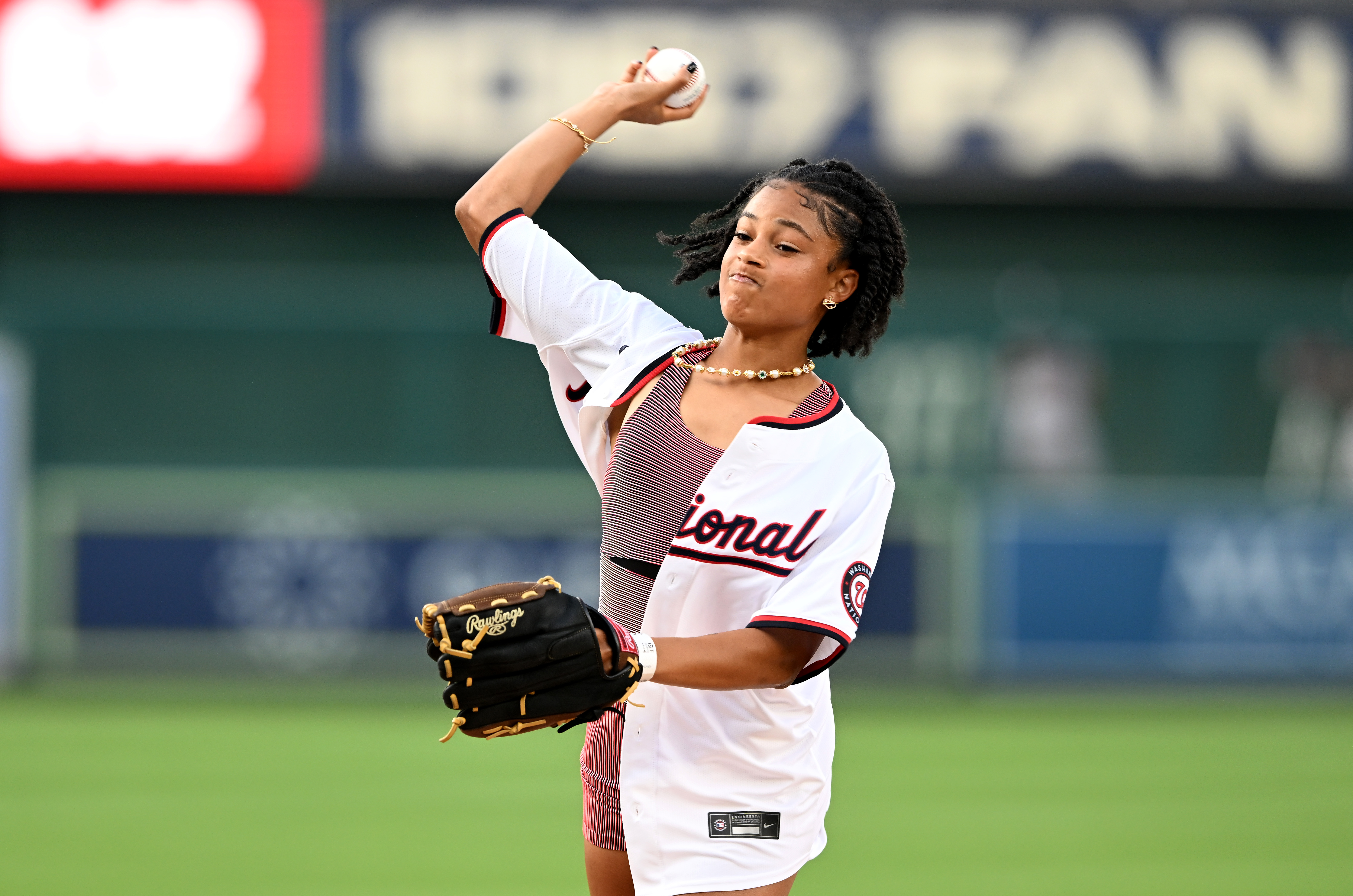 Spirit’s Croix Bethune has knee injury after 1st pitch at Nats game ...