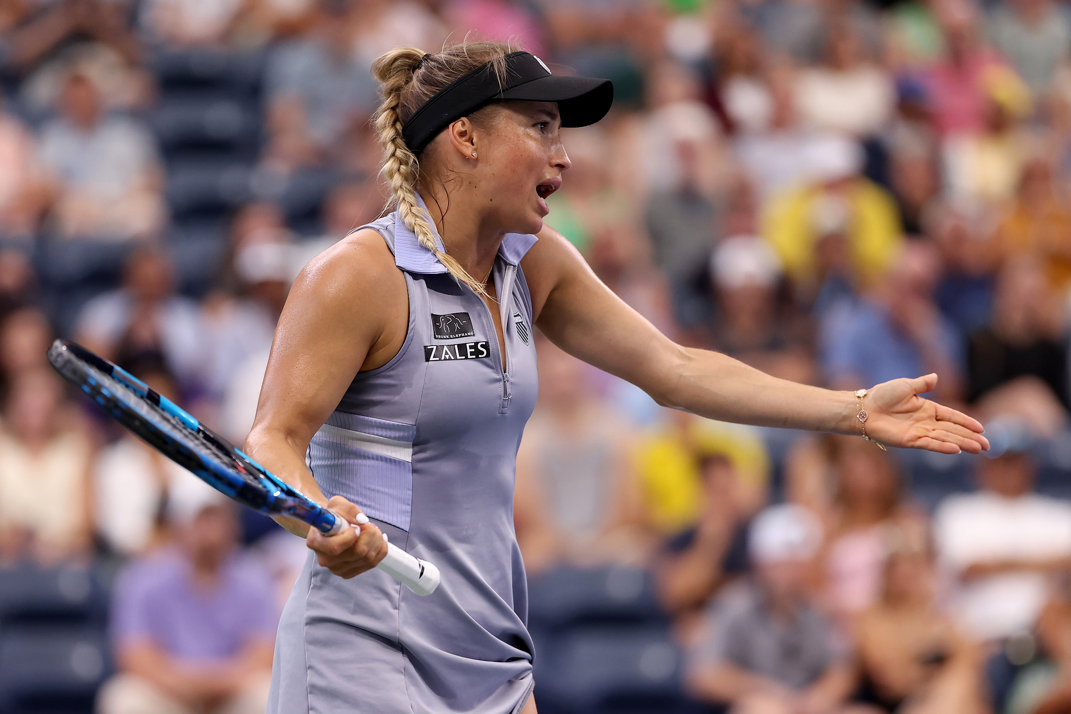 Yulia Putintseva apologizes for behavior towards ball girl at US Open ...
