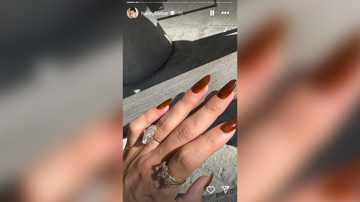 Hailey Bieber shows picture of new ‘Mom’ ring – NBC New York