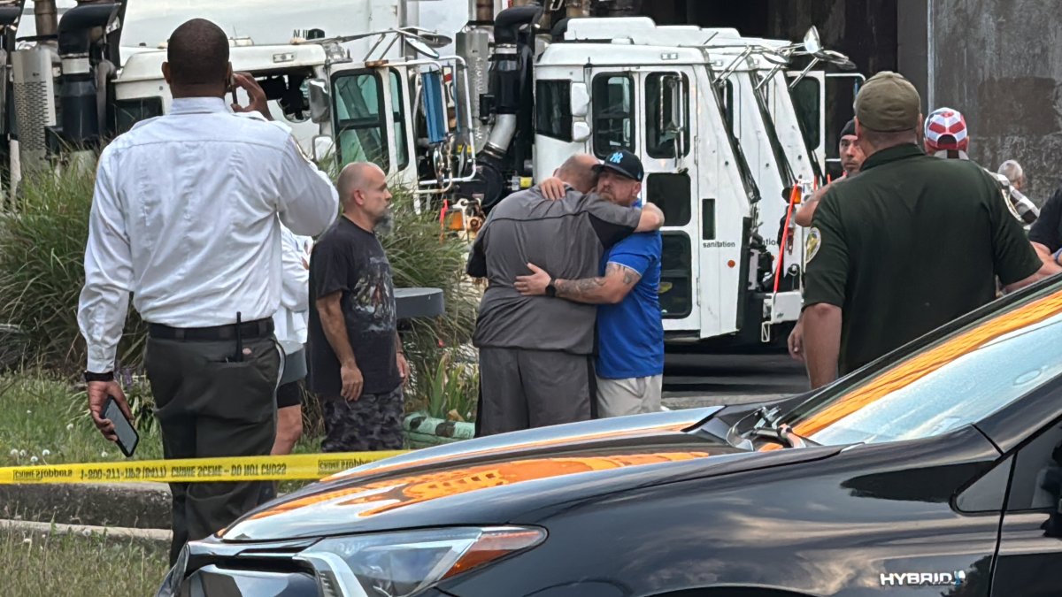 19-year sanitation vet dies on job after falling under truck in Queens ...