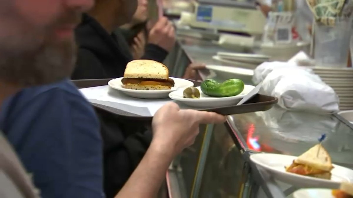 Katz’s Deli serves up vegetarian twist on famous pastrami sandwich ...
