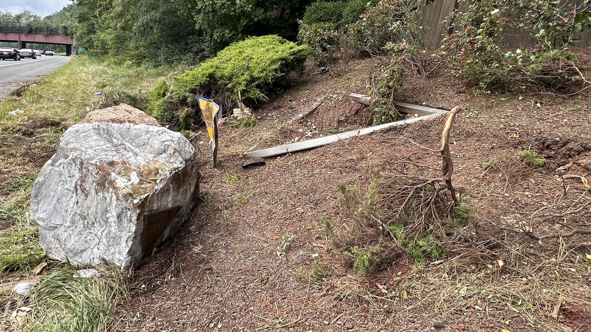 NJ trooper memorial crushed by DUI driver: police – NBC New York