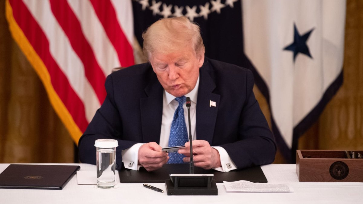 Trump’s coin sale misses early targets as crypto project’s website ...