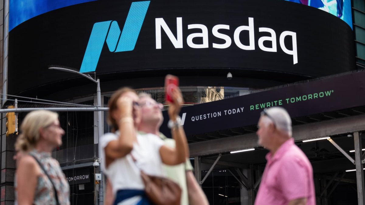 Nasdaq rises to hit new all-time high Friday as rest of market ...
