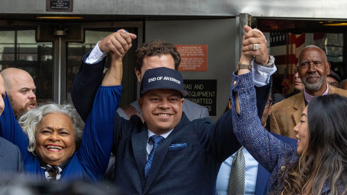 Sing Sing activist Jon-Adrian Velazquez exonerated in murder case – NBC ...