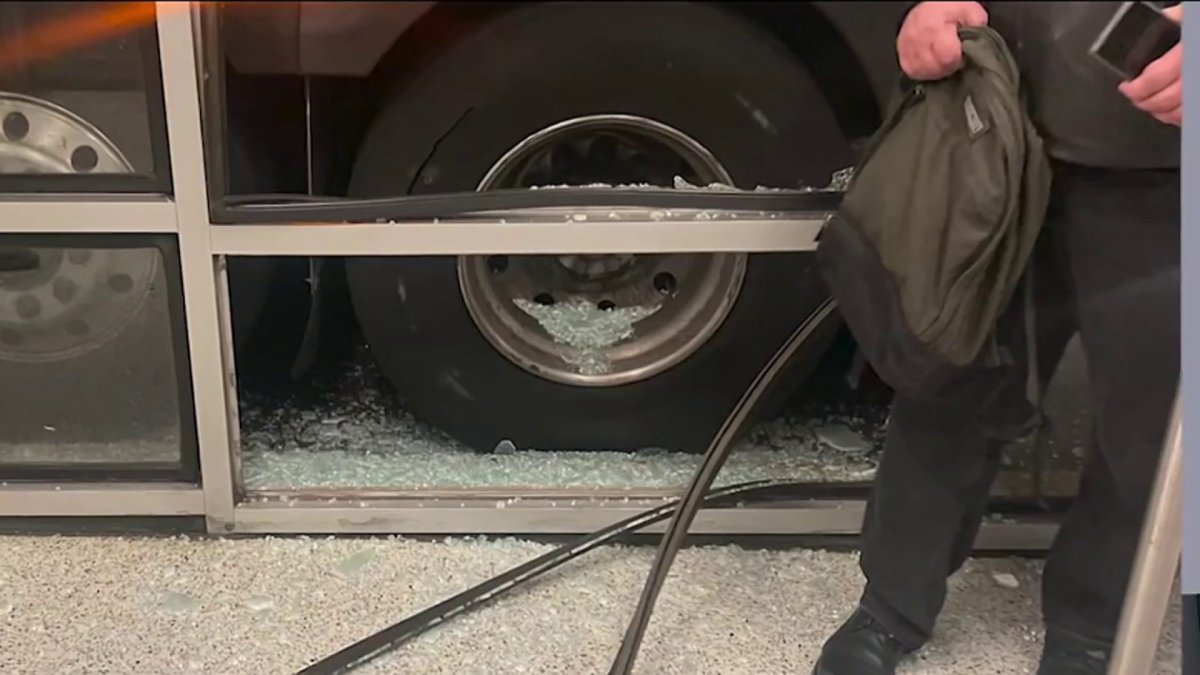 Man hurt after tire explodes on NJ transit bus at Port Authority – NBC ...