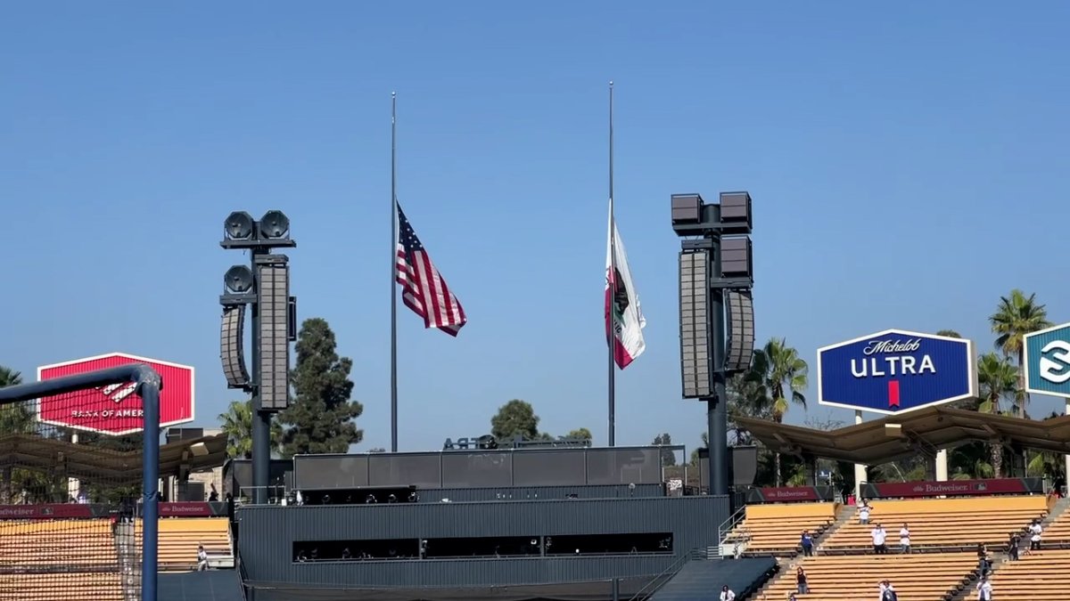 Live updates: Dodgers win World Series Game 1 on Freddie Freeman grand ...