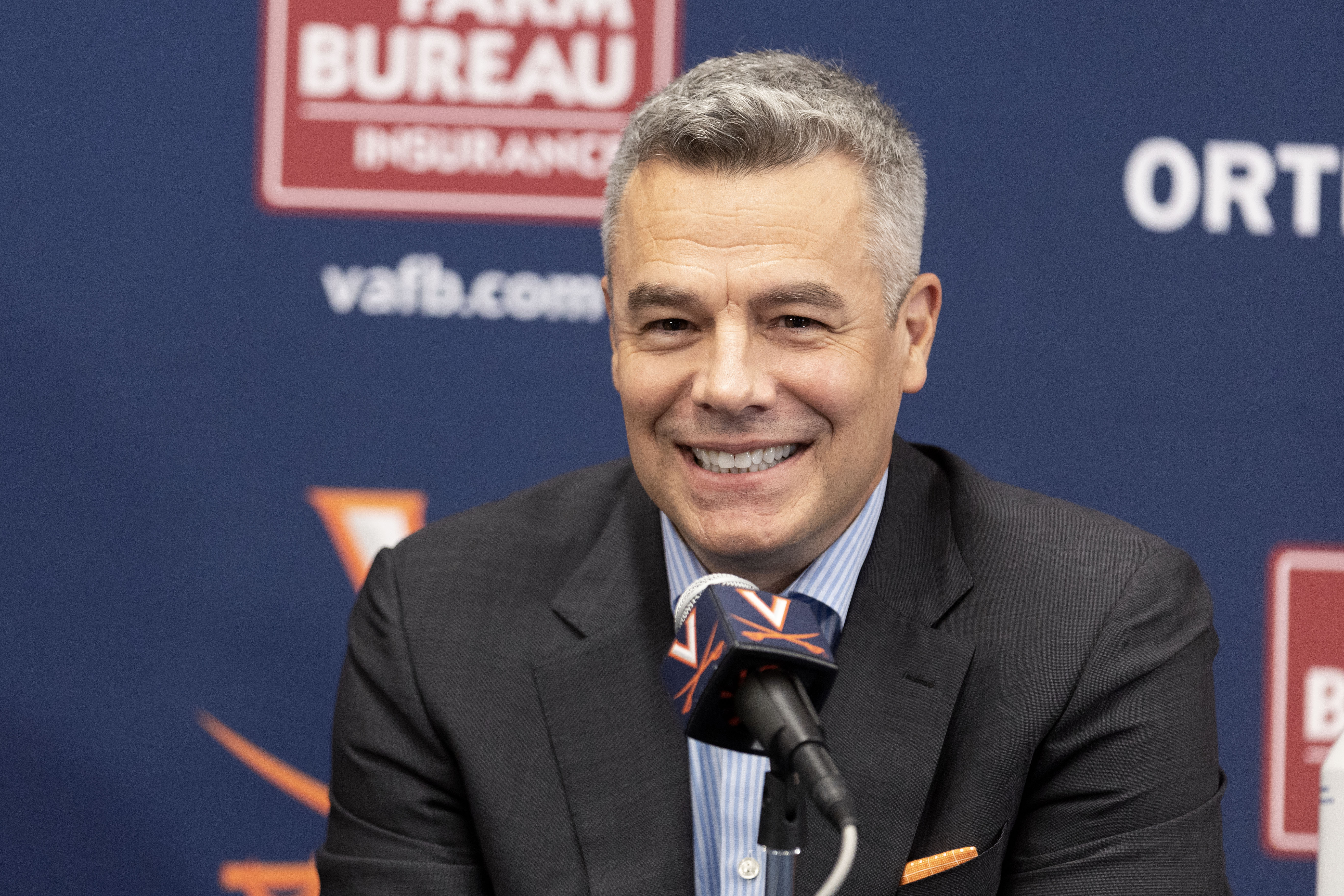 Tony Bennett UVA: Longtime coach announces retirement – NBC New York