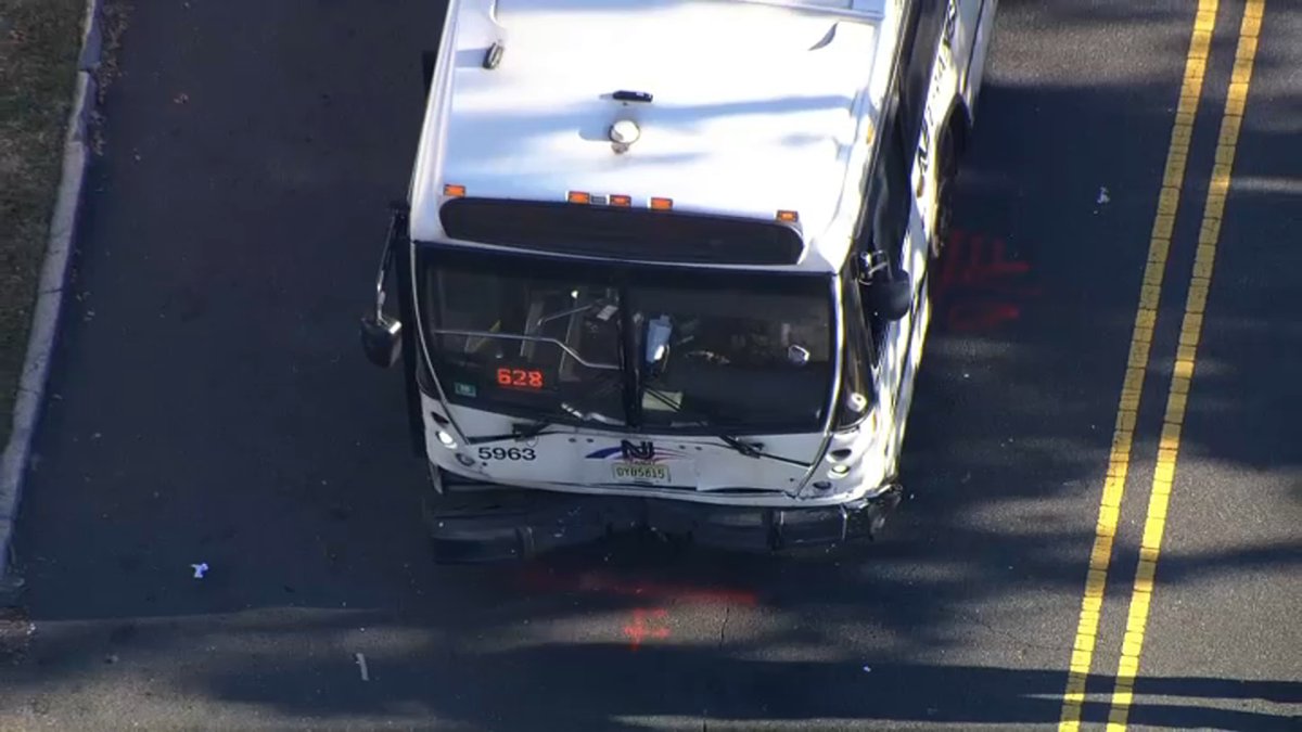 Union NJ Transit bus crash sends one person to hospital – NBC New York