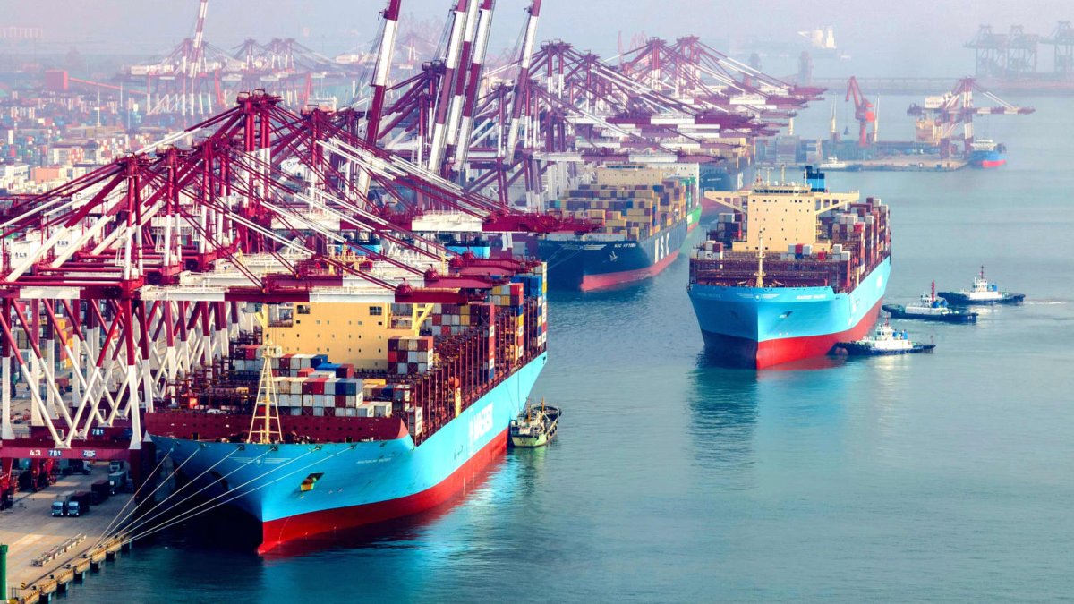 Shipping giant Maersk expects strong demand and ‘another year of ...