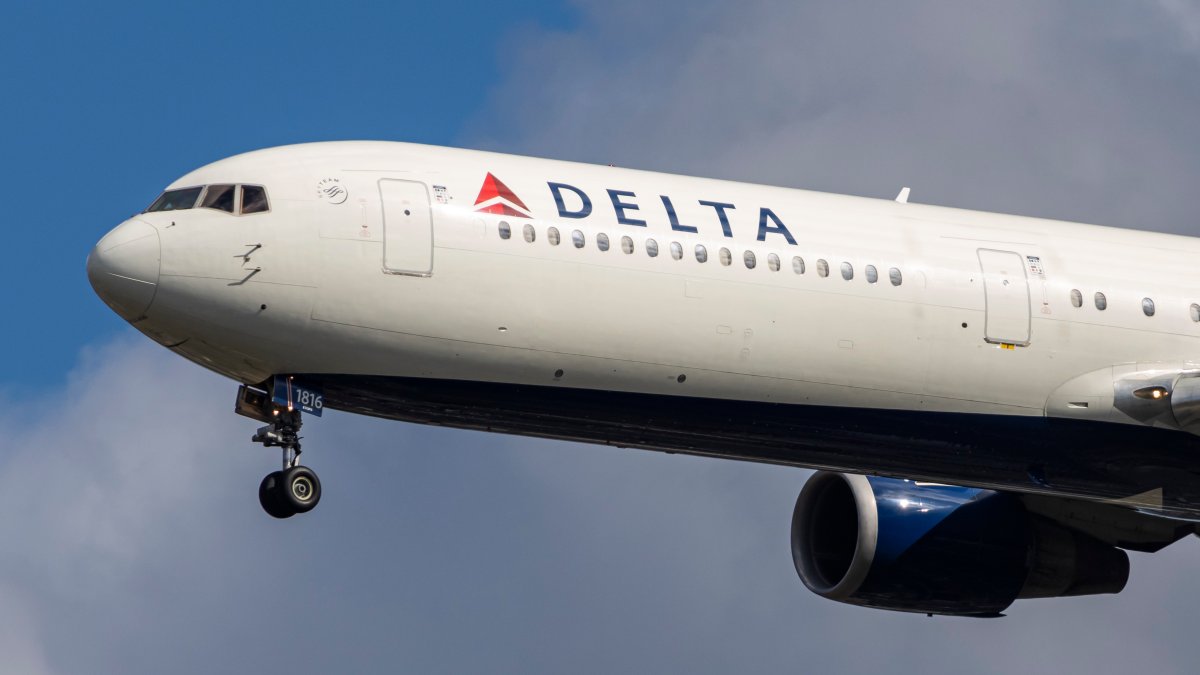 Delta flight makes emergency landing after ‘haze’ reported – NBC New York