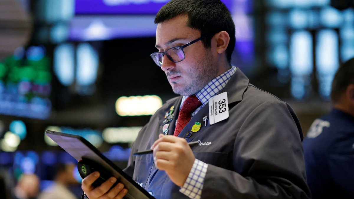 10-year Treasury note yield is flat Friday after big weekly decline ...