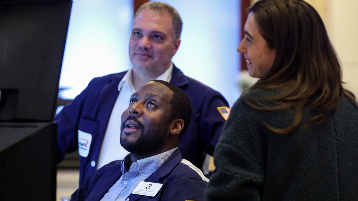 10-year Treasury yield edges higher as investors weigh labor market ...