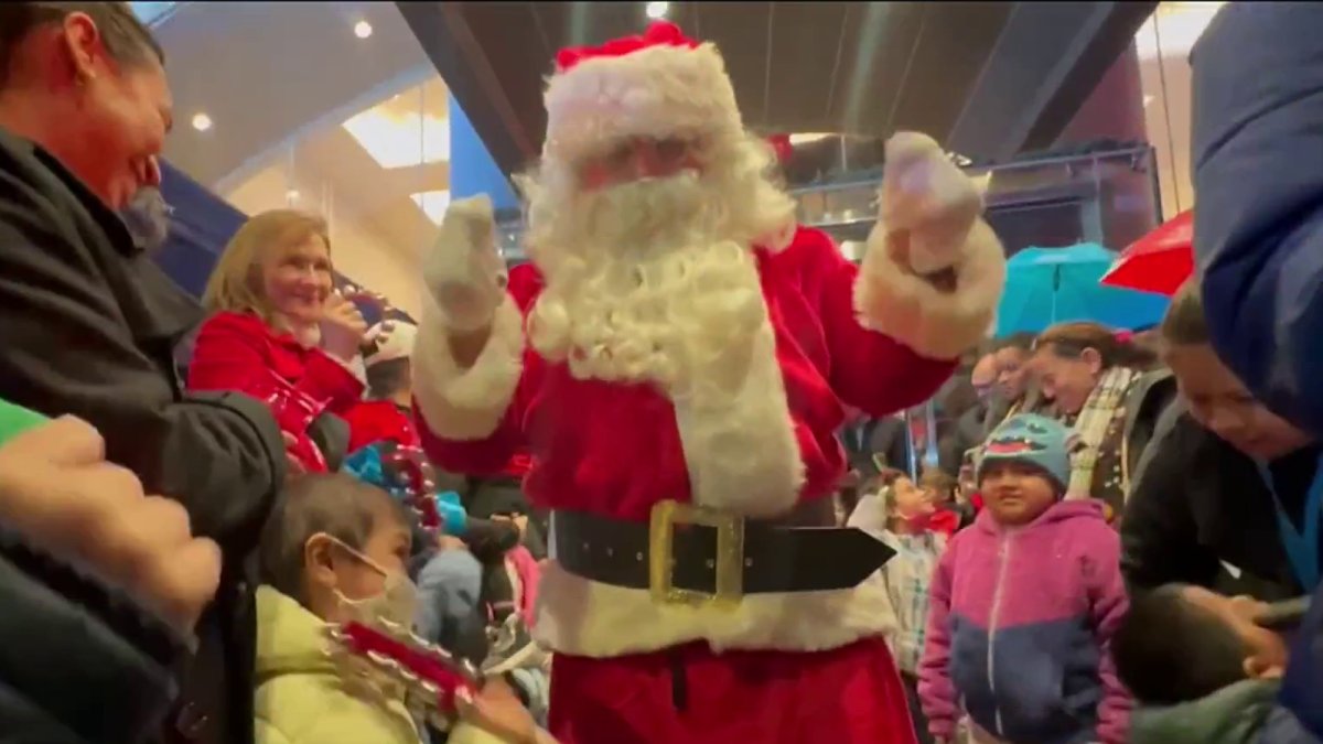 Santa brings Christmas cheer to kids battling serious illnesses – NBC ...