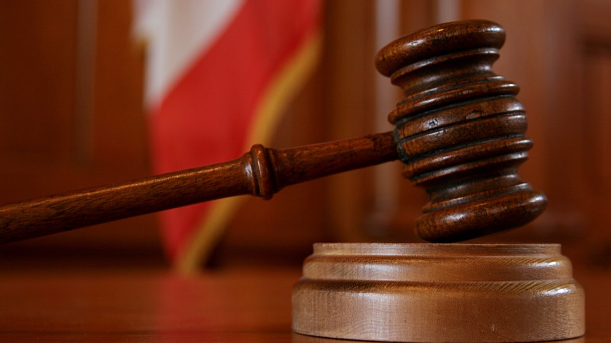 Missouri couple charged with child abuse after botched home ...