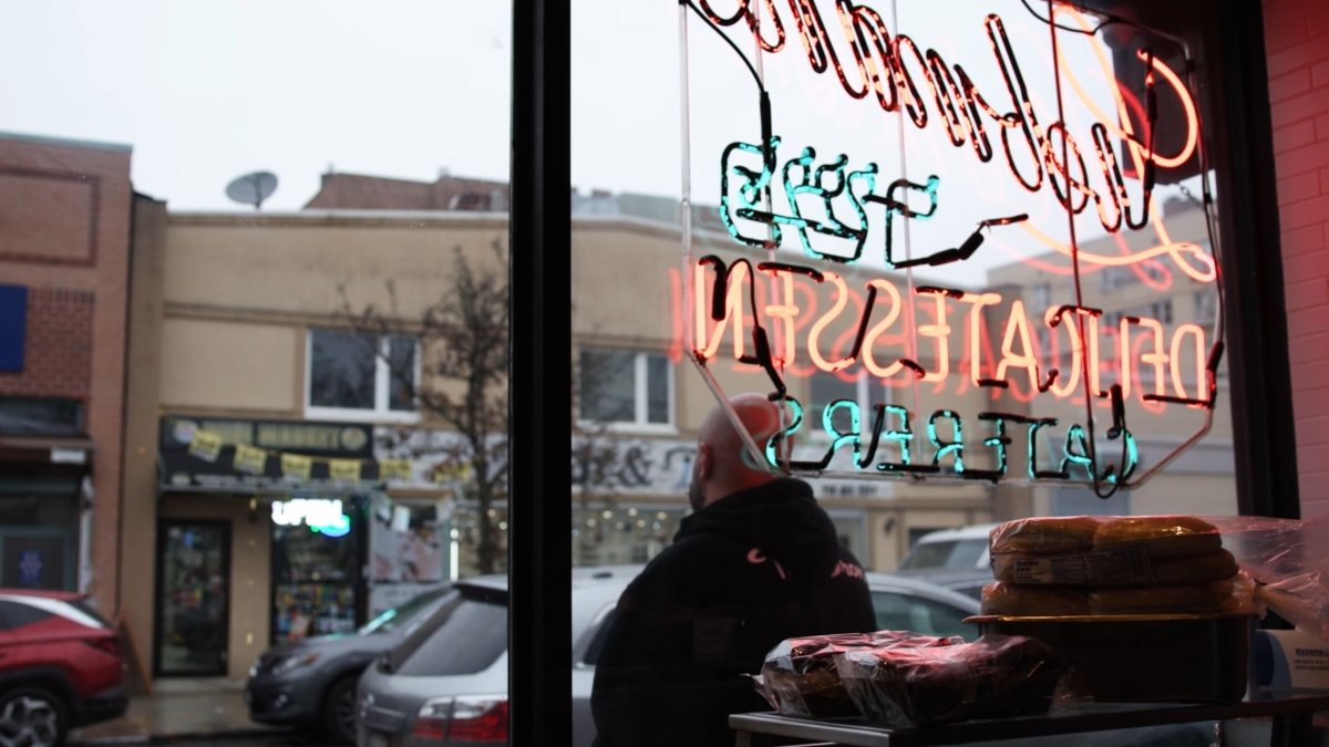 Liebman’s, the last Jewish deli in the Bronx, prepares for Hanukkah ...