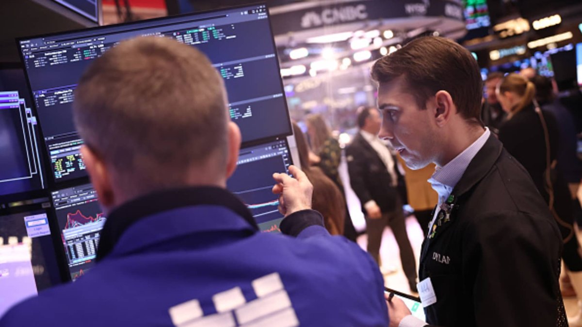 CNBC Daily Open: The S&P touches a new high – NBC New York