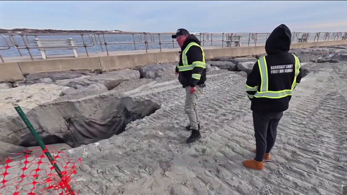 Officials warn of collapsing sand danger at Jersey Shore beach – NBC ...