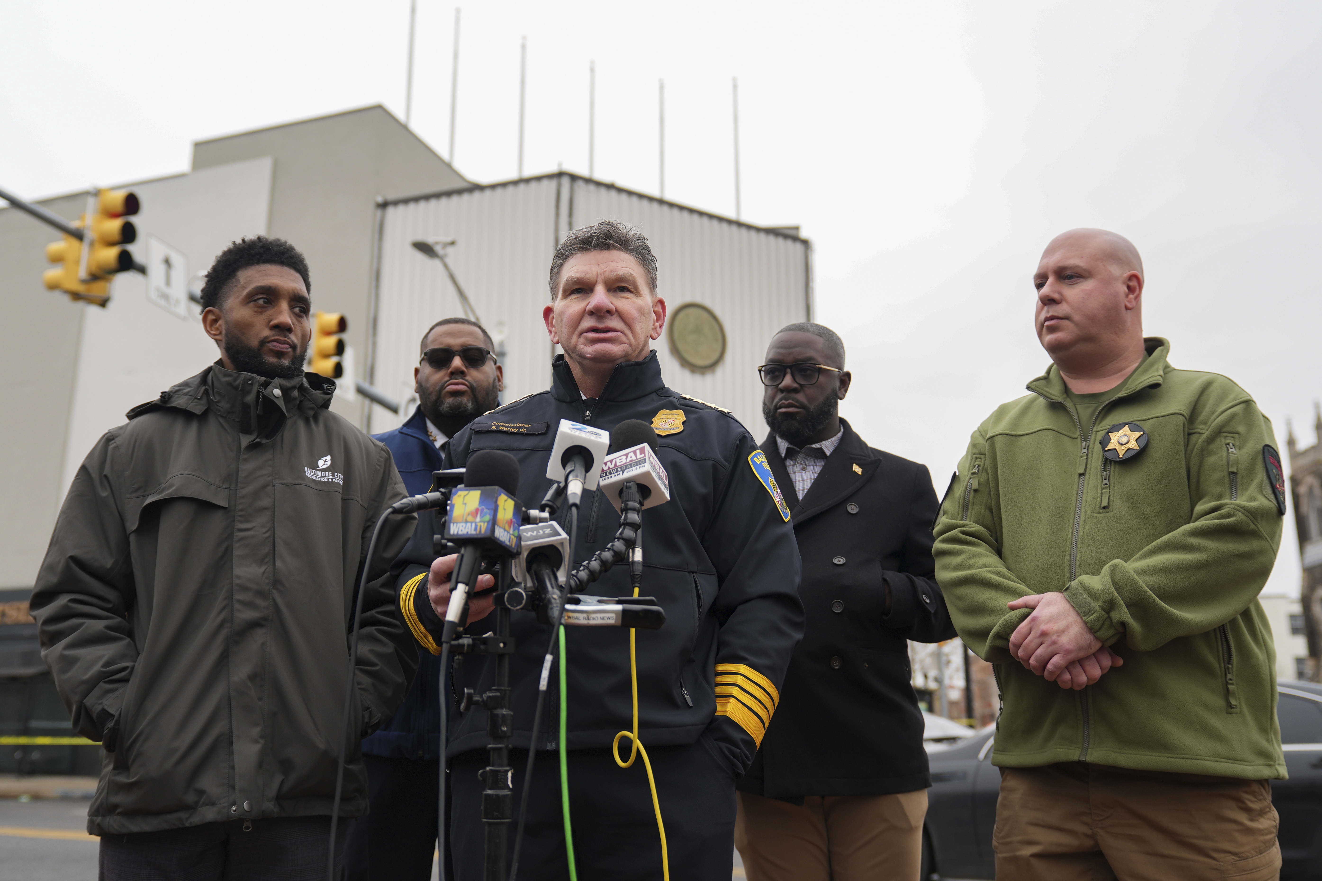 Man shoots himself in head at Baltimore courthouse, police say – NBC ...