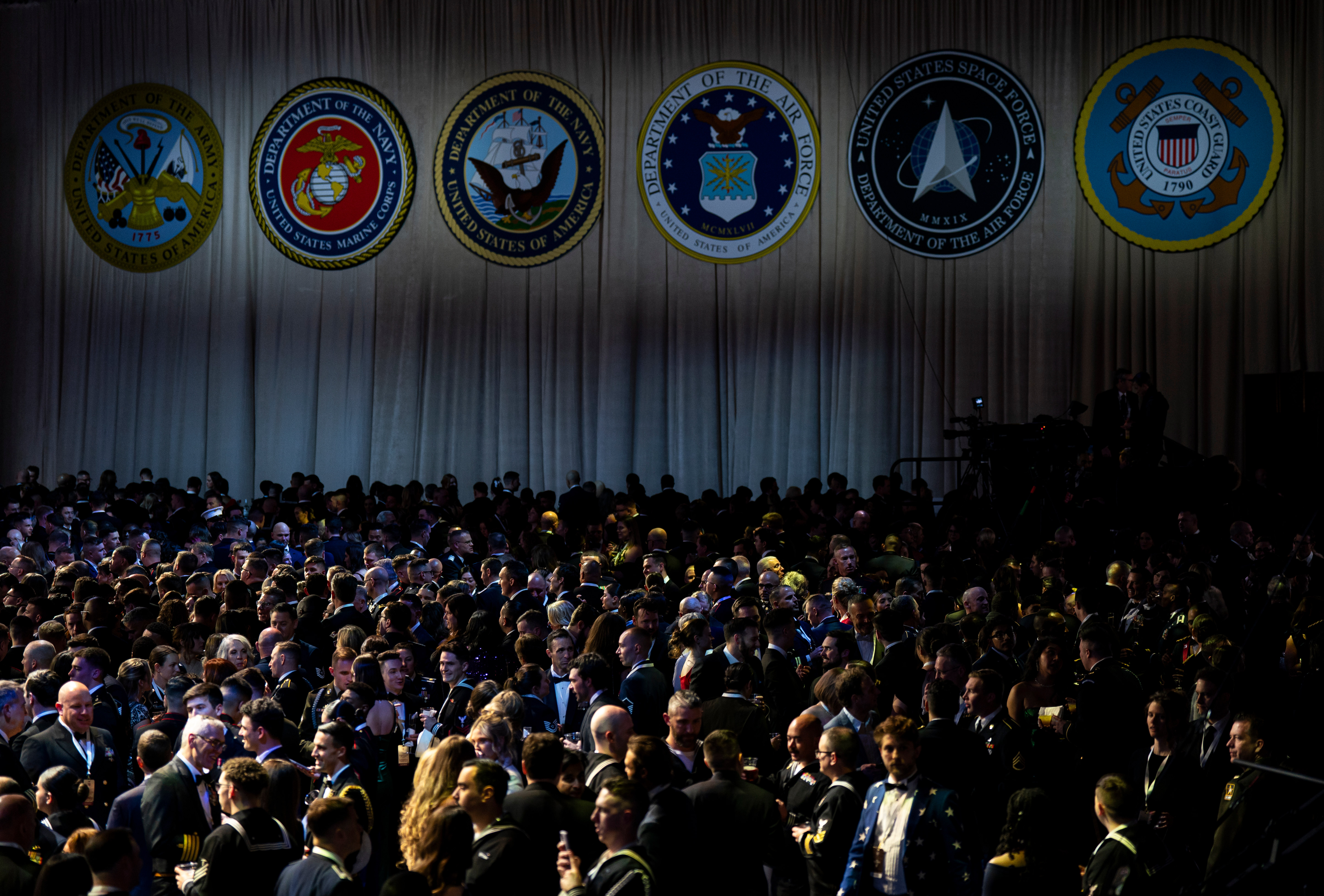 Inagural balls photos show Trump, celebrities on Inauguration Day – NBC ...