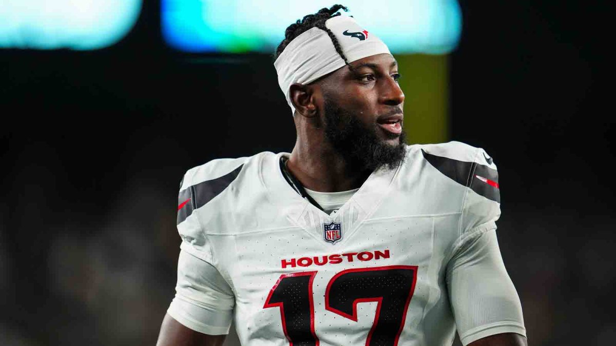 Texans’ Kris Boyd shoves coach after penalty on opening kickoff – NBC ...