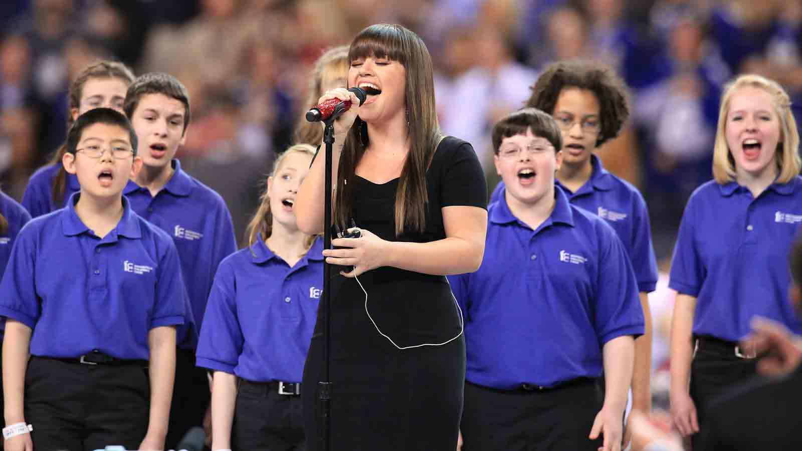 Super Bowl national anthem singers, history and fun facts – NBC New York