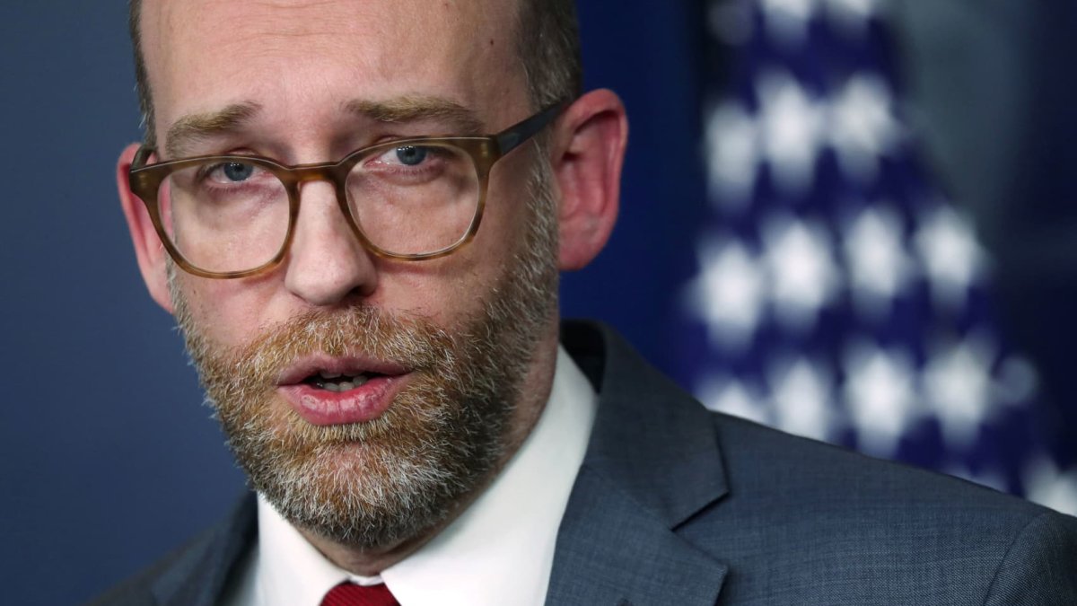 CFPB’s new leadership begins staff purge with dozens of employees ...