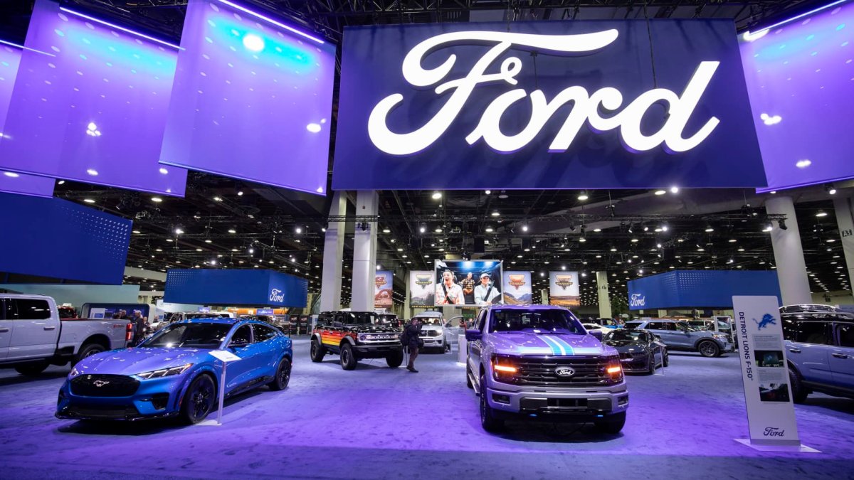Ford beats earnings expectations but forecasts tougher year ahead – NBC ...