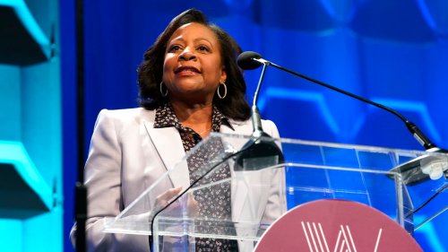 Salesforce picks board member Robin Washington to be its next finance ...