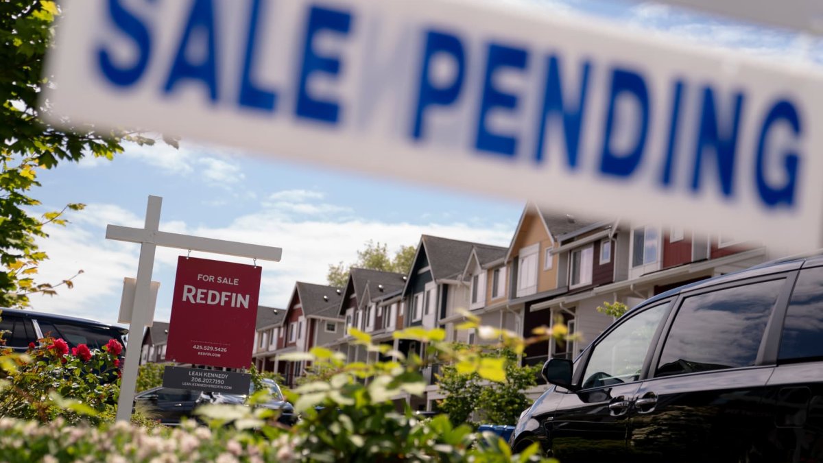 Pending home sales drop to the lowest level on record in January – NBC ...