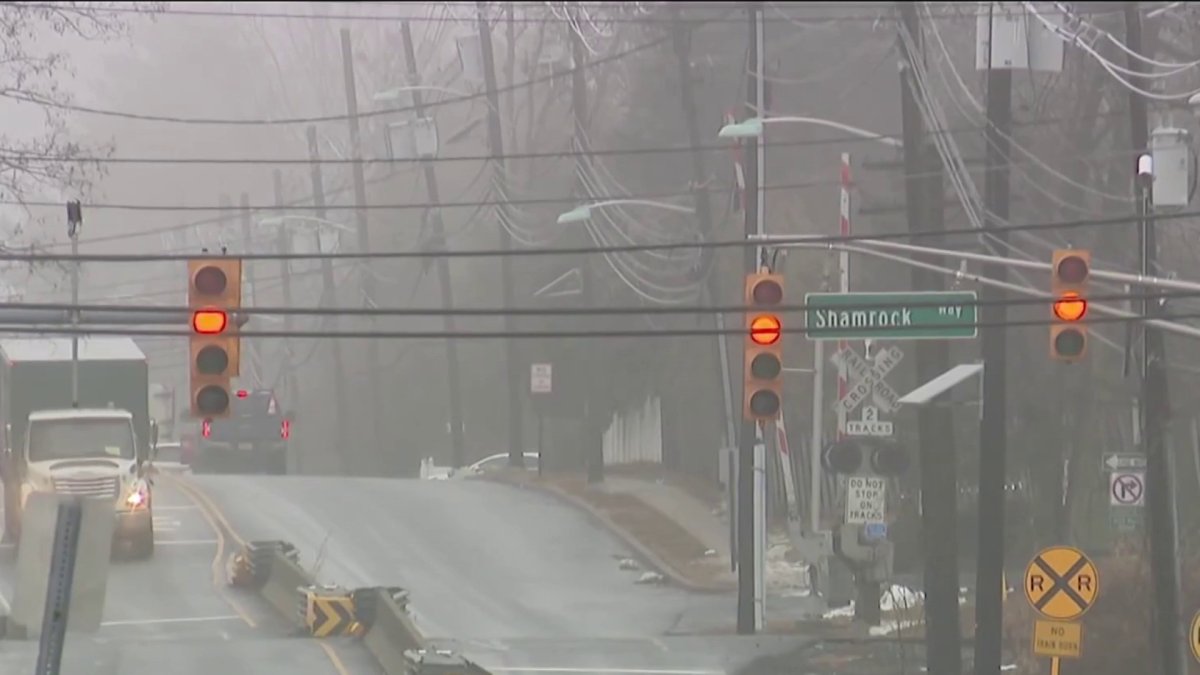 Why are residents upset about new traffic lights in a New Jersey town ...