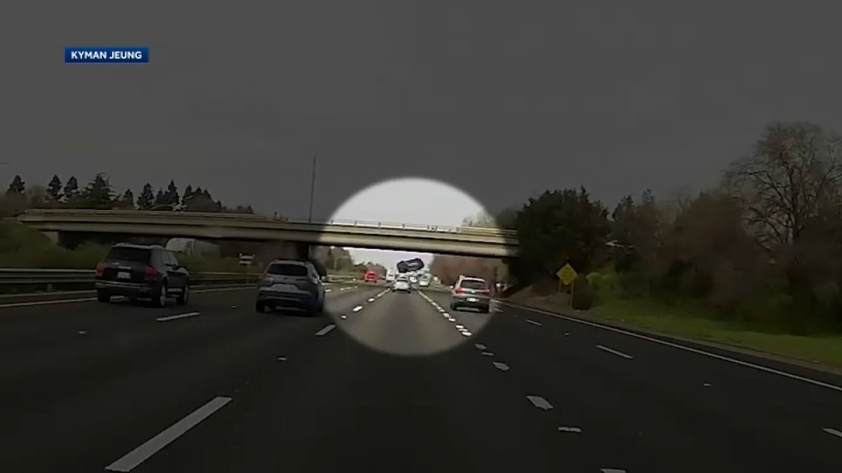 Car flies off Sacramento overpass, lands on I-5 below – NBC New York