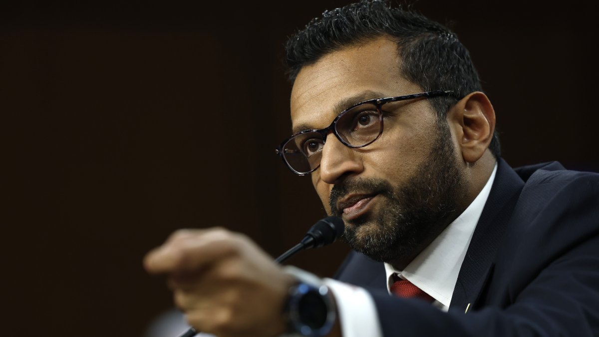 Democrat accuses Trump FBI pick Kash Patel of secretly ordering firings ...