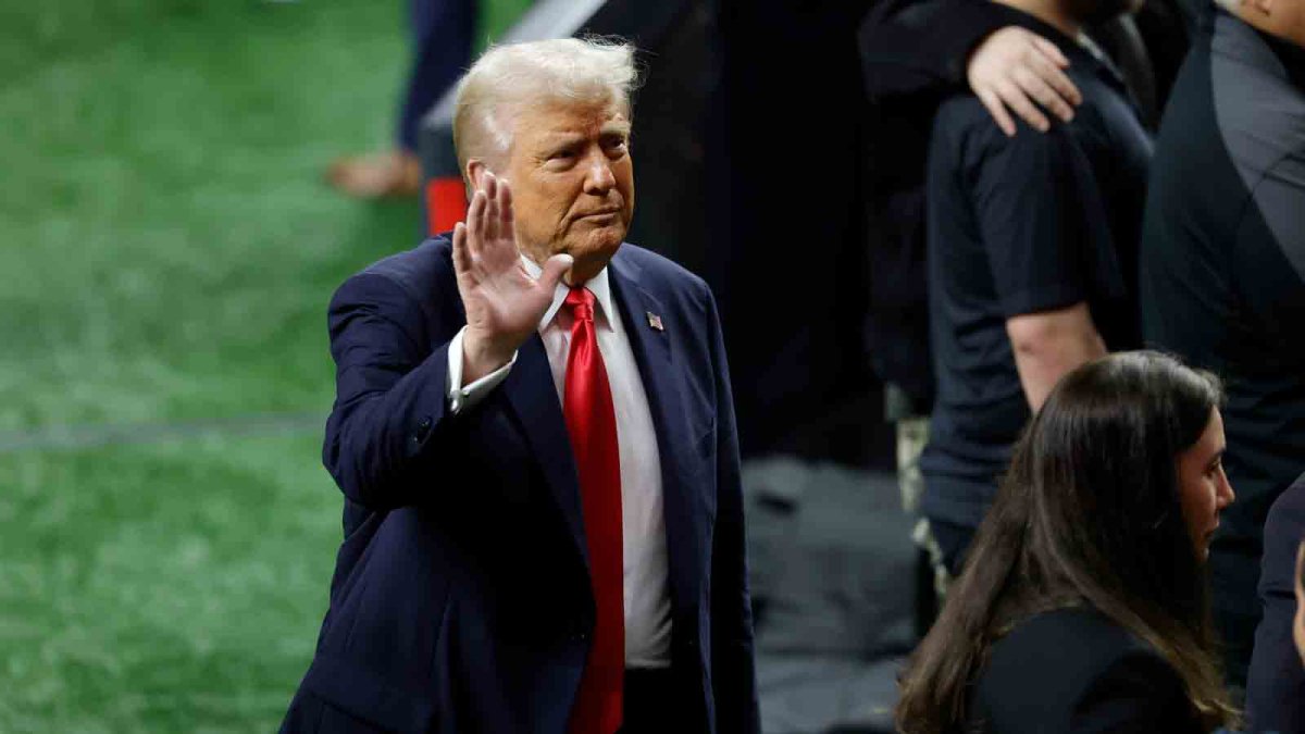 Who is Donald Trump sitting with at the Super Bowl? – NBC New York