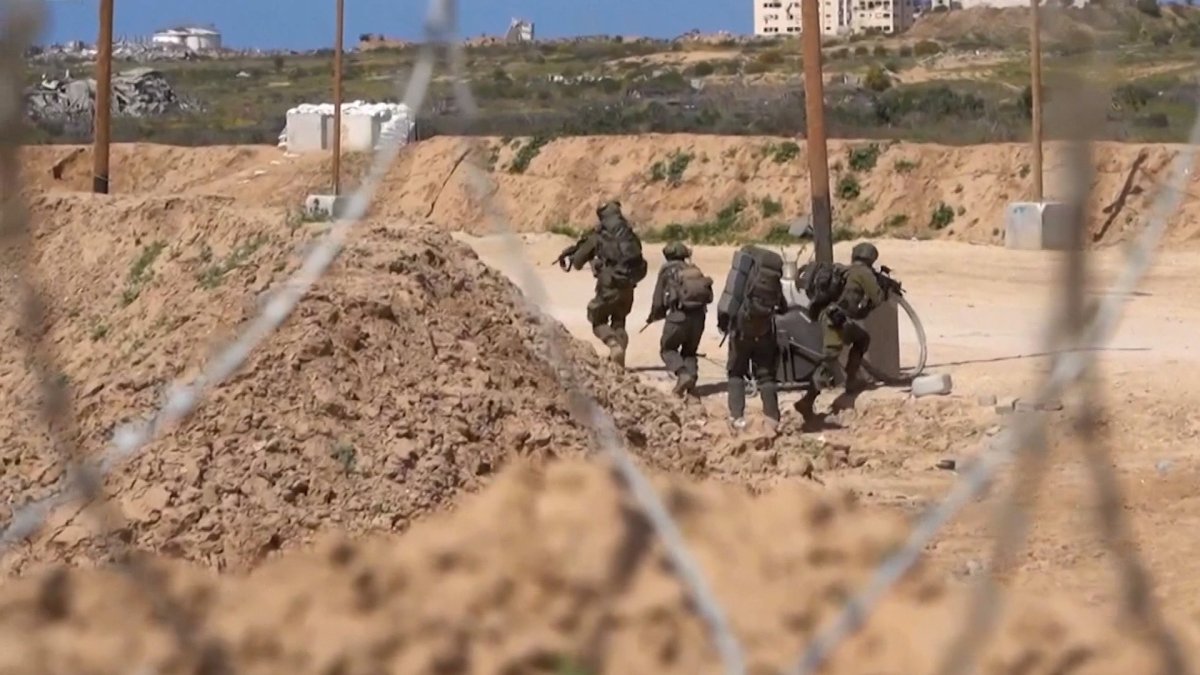 VIDEO: Israel begins new ground operations in Gaza – NBC New York