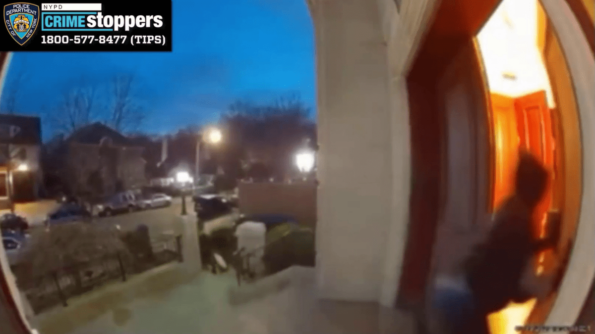 Queens women attacked in home invasion – NBC New York