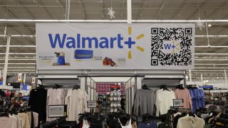 Walmart is facing tariffs and recession fears. It may have a secret ...