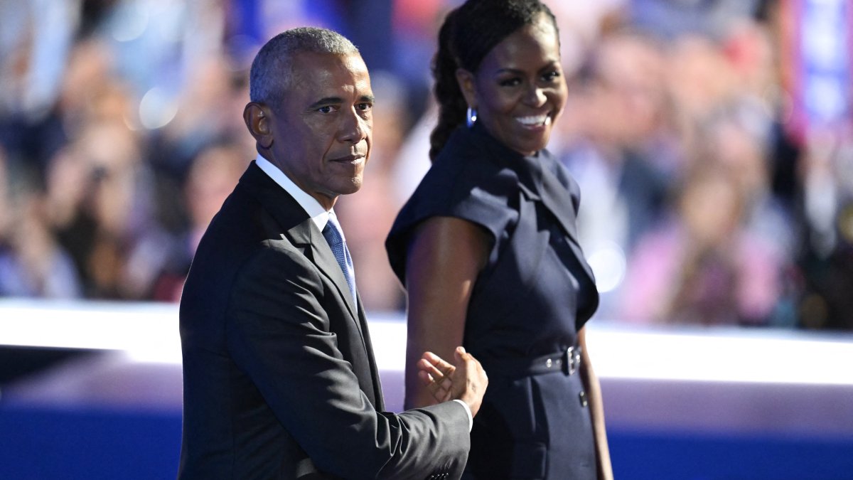 Barack Obama reveals ‘deep deficit’ in Michelle Obama marriage – NBC ...