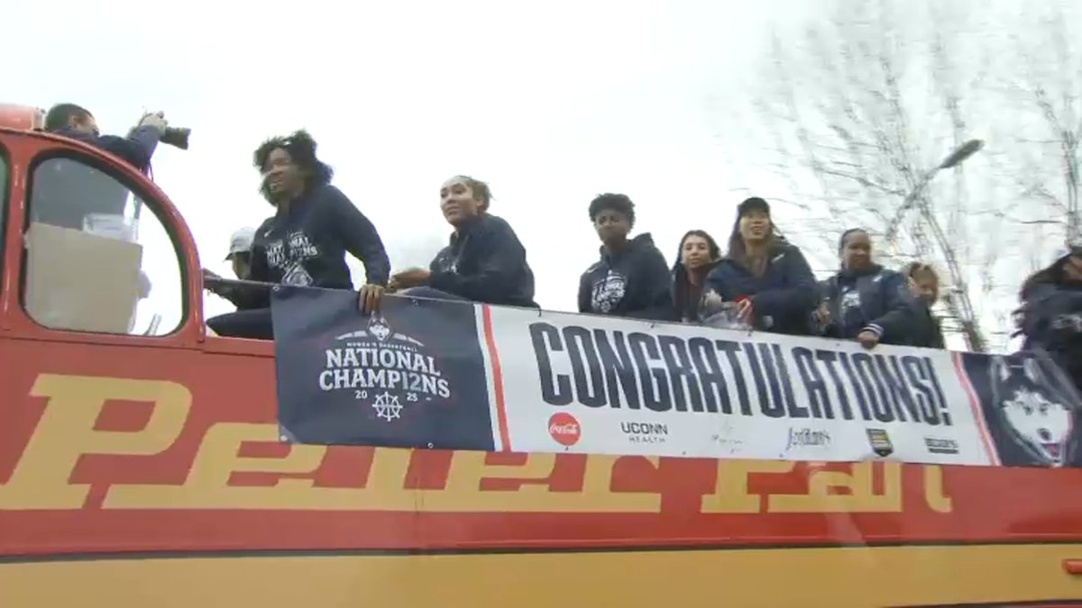 Live updates: Watch UConn women’s basketball parade in Hartford – NBC ...