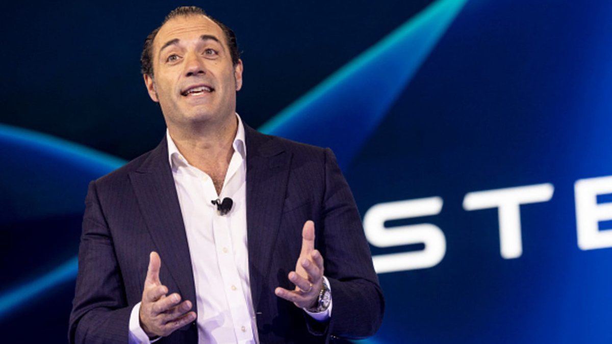 Auto giant Stellantis appoints Antonio Filosa as new CEO – NBC New York