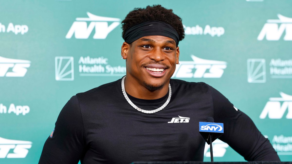 Jets tryout Giovanni Williams looks to be 3rd brother on team – NBC New ...