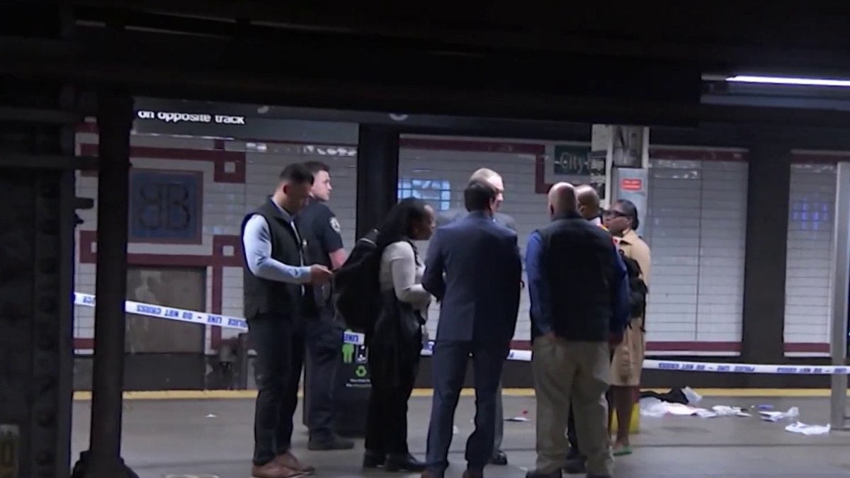 Gov. Kathy Hochul announces new subway safety plan for NYC – NBC New York
