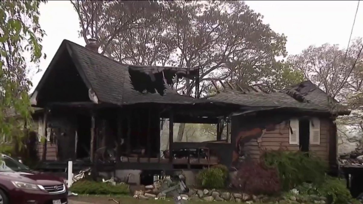 Deadly house fire on Long Island – NBC New York
