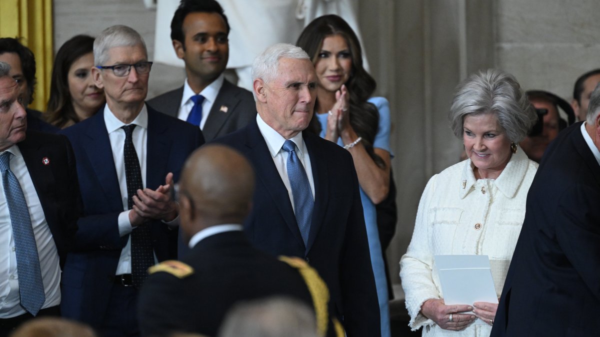 Pence criticizes Trump on tariffs, foreign policy issues – NBC New York